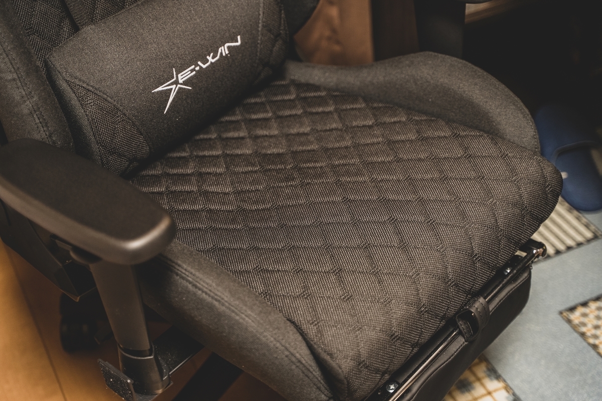 ファブリック素材！E-WIN ゲーミングチェア レビュー【E-WIN D9-BK】 - Akky`s Life log