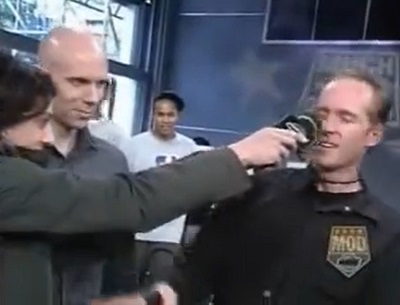 MuchMusicインタビュー その③ 怖いよ、怖いよ（2003年9月） - ★SPACEGHOST★