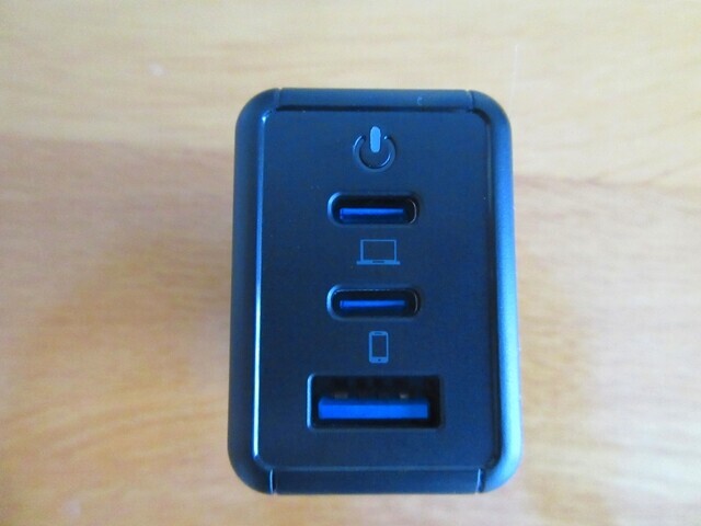 USB AC充電器(ACアダプターUSB充電器)レビュー！Type-C対応超軽量モデル！SUCHIDOL - 自由気ままにアンザイレン