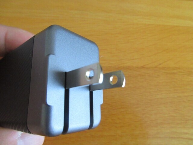 USB AC充電器(ACアダプターUSB充電器)レビュー！Type-C対応超軽量モデル！SUCHIDOL - 自由気ままにアンザイレン