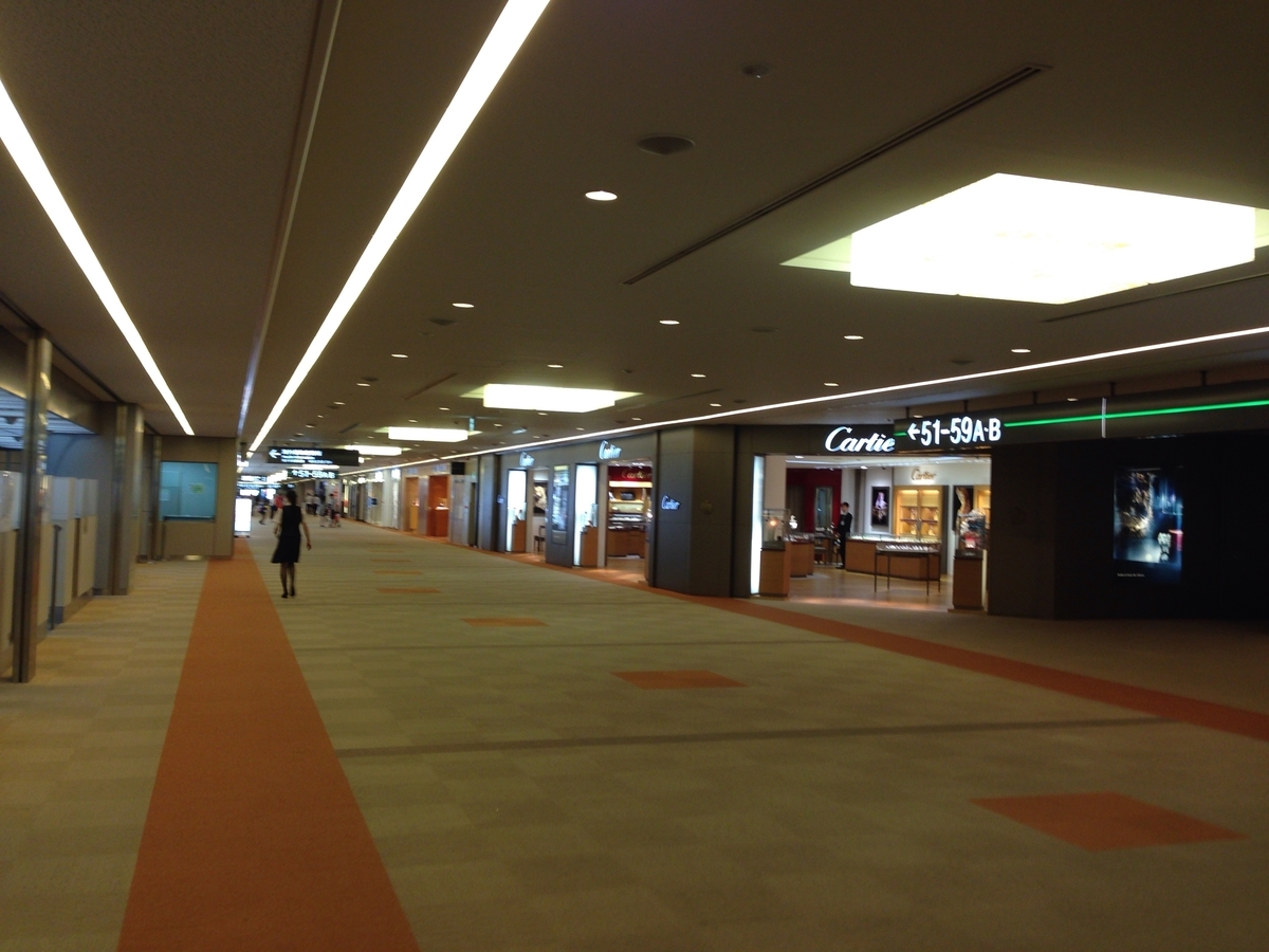 全日空 NH182 ビジネスクラス 成田ーホノルル NRT-HNL 搭乗記 - 旅や日々の備忘録