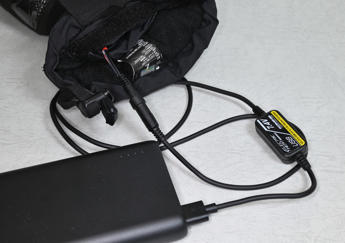 コミネ 電熱グローブ(EK-215)とUSBコンバーター(EK-315) ゆるふわインプレ - あおかみろんぐ