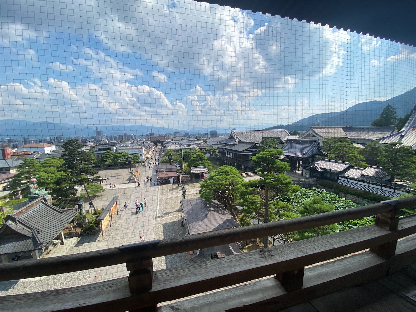 善光寺のお戒壇巡りのはなし - 青木飴色日記 Ameiro Aoki Diary