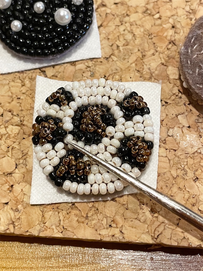 張り合わせは一晩🌟まだこだわりは続きますよ🤭 - apoco〜handmade accessoryのアトリエ話