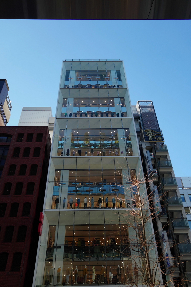 冬の東京銀座散歩⑳『GINZA SIX～FENDI～PRADA再び』銀座通り - 嵐、ゴルフ、ミステリーの日々2