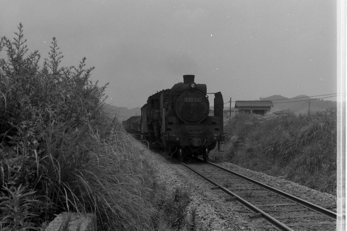 今は昔 国鉄時代万能SL C58 - asamu2200のブログ