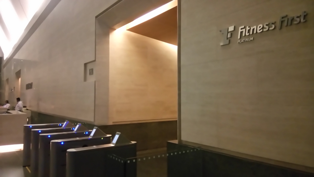 Fitness First Platinum One Raffles Quay(ワン・ラッフルズ・キー), Singapore - レスミルズ ...