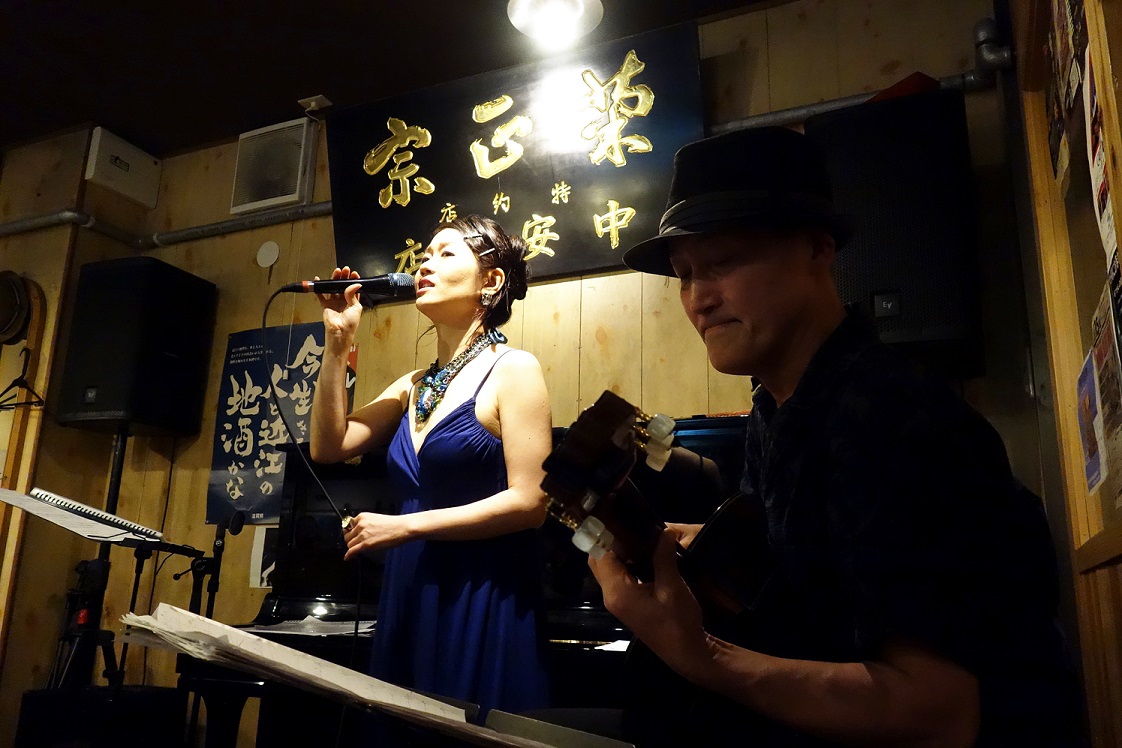 明日のライブ act-538。 - ギターを弾く電気犬 Ⅱ。