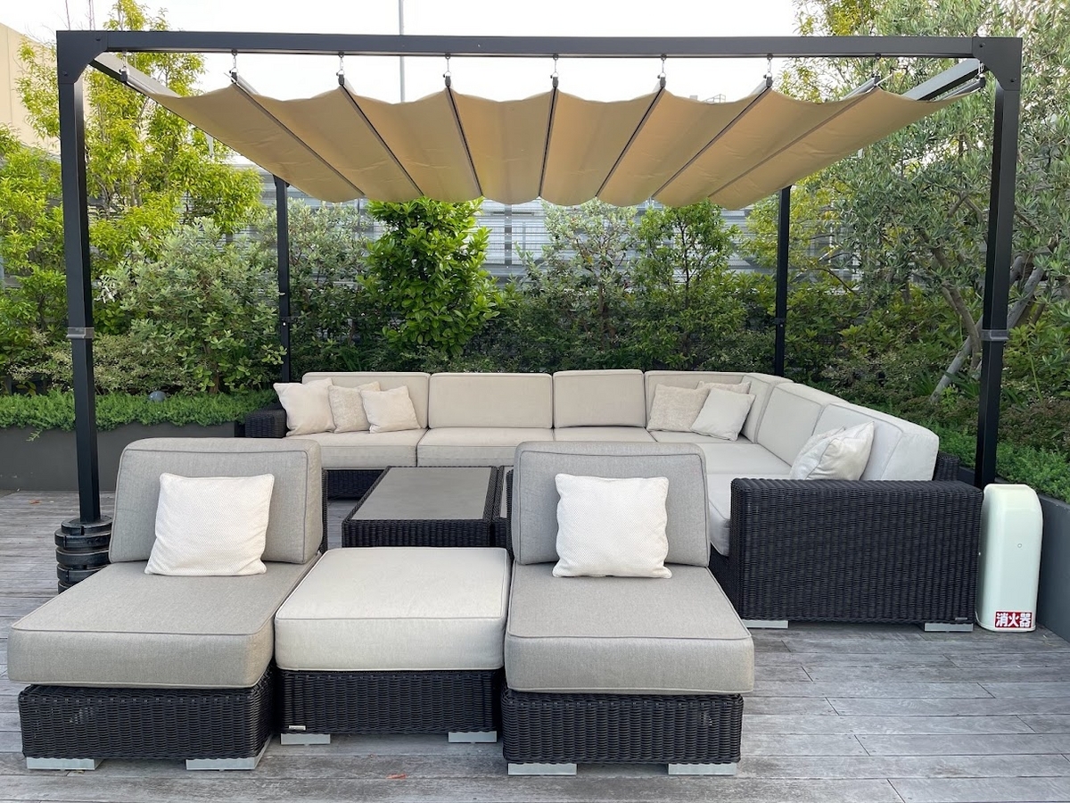 【インターコンチネンタル横浜pier8 3滞在目】③ホテルの施設紹介！中庭&ドローイングルーム＆おすすめ「Rooftop 1859」 - よくばりトラベルプランズ