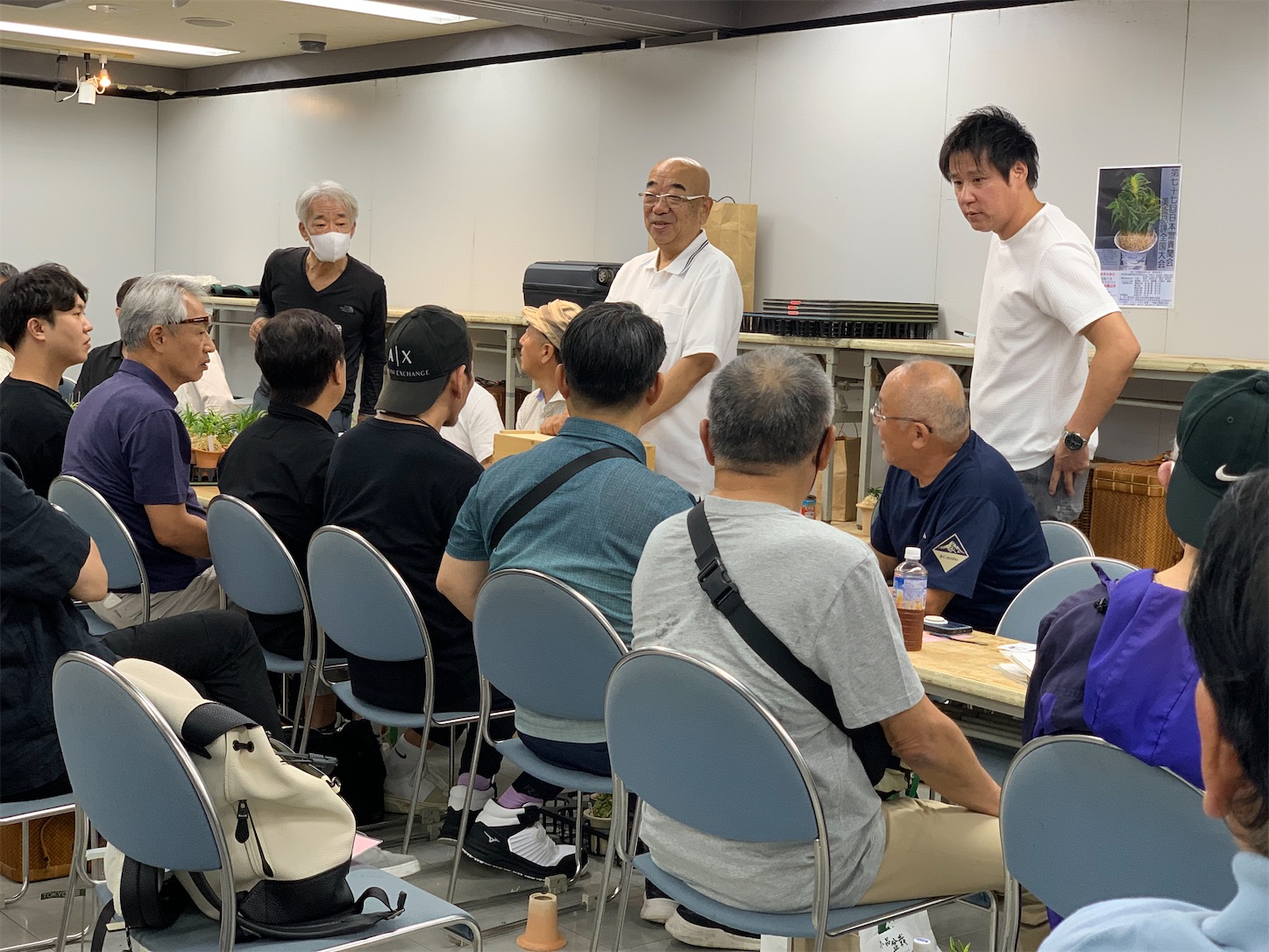 きょうは上野で交換会 東西富貴蘭会 - 純風満蘭（富貴蘭・風蘭ブログ 着生蘭よもやま話）
