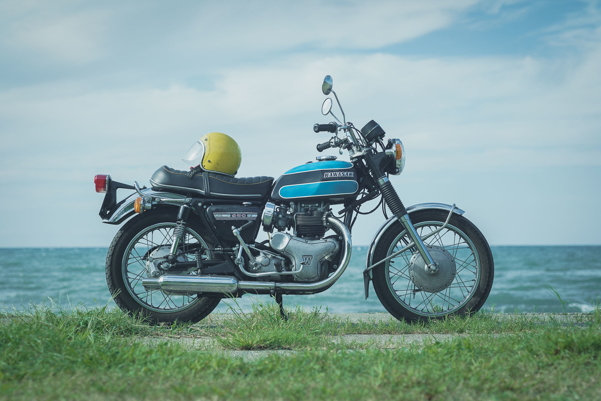 カワサキW1S-A：上越の海へ - CB400F・個人的探求の記録