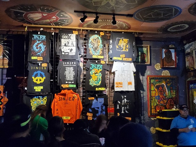 長女とJinjerのライブに参戦。その1 - R&R親父のカリフォルニア・ライフ！！！