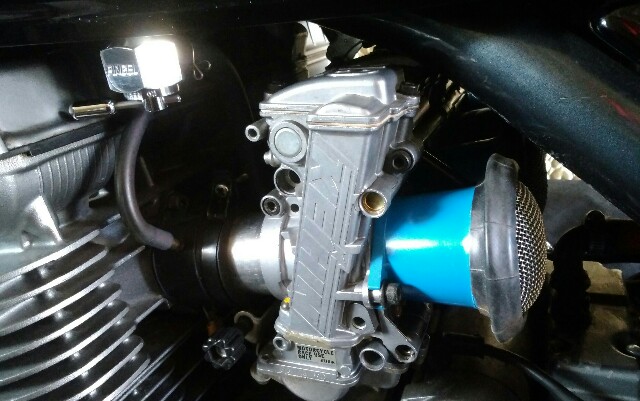 FCRキャブレターとピンゲル燃料コック - バイク女子渚ちゃん～気分はのほほん日記