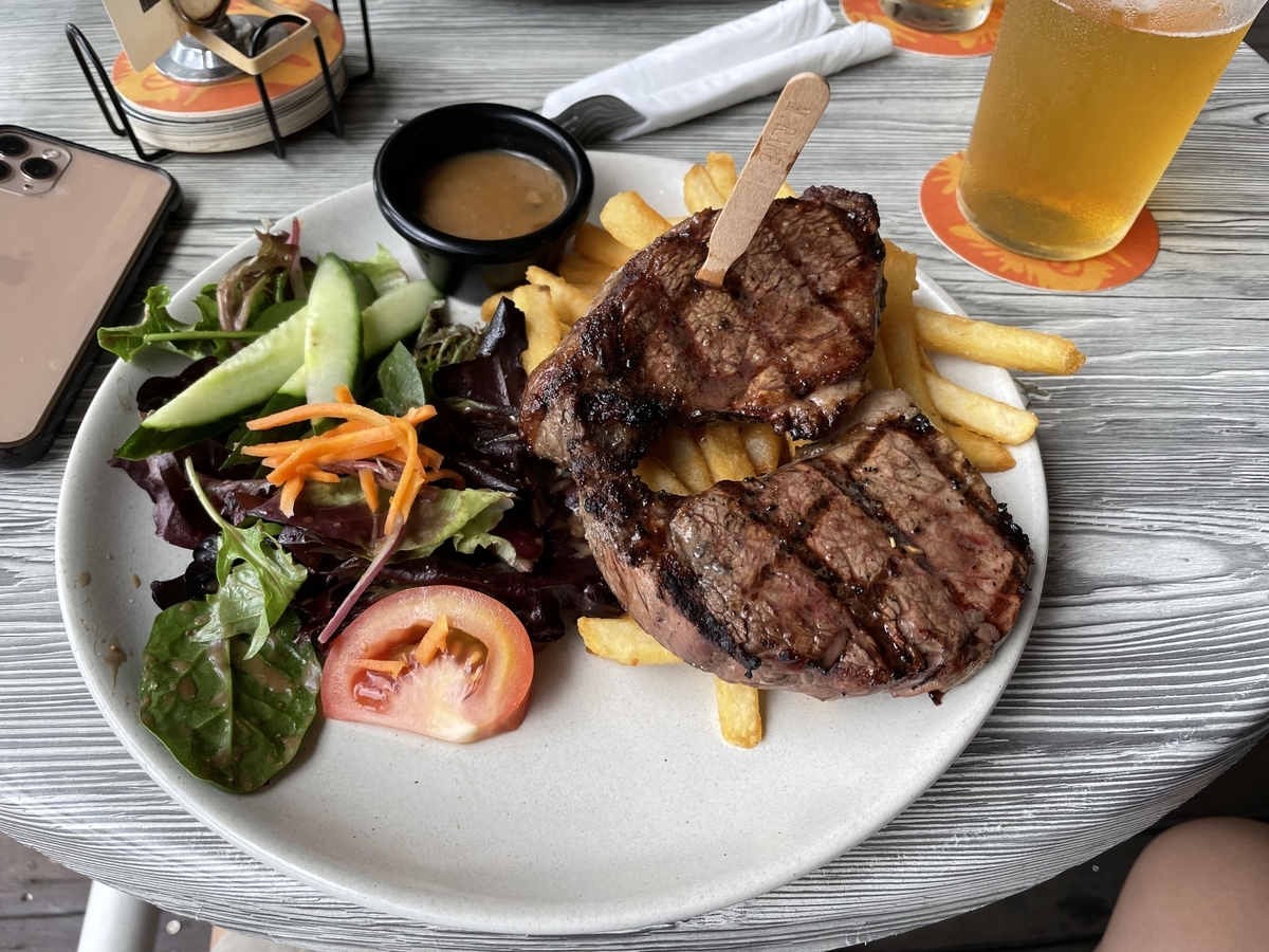 ケアンズ 2024年 パームコーブでセルフウェディングフォト - 30代を楽しみたい／ばたりーdiary