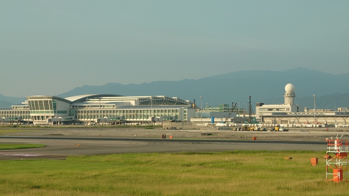 【搭乗記】ANA/NH0240(福岡/東京羽田)【78G】 - 日本の迷い方