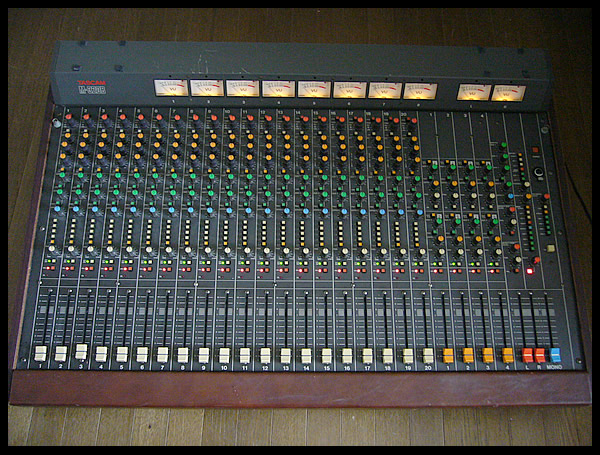 あの頃、高嶺の花だった TASCAM M320B - だからPA屋なんですってば Archive