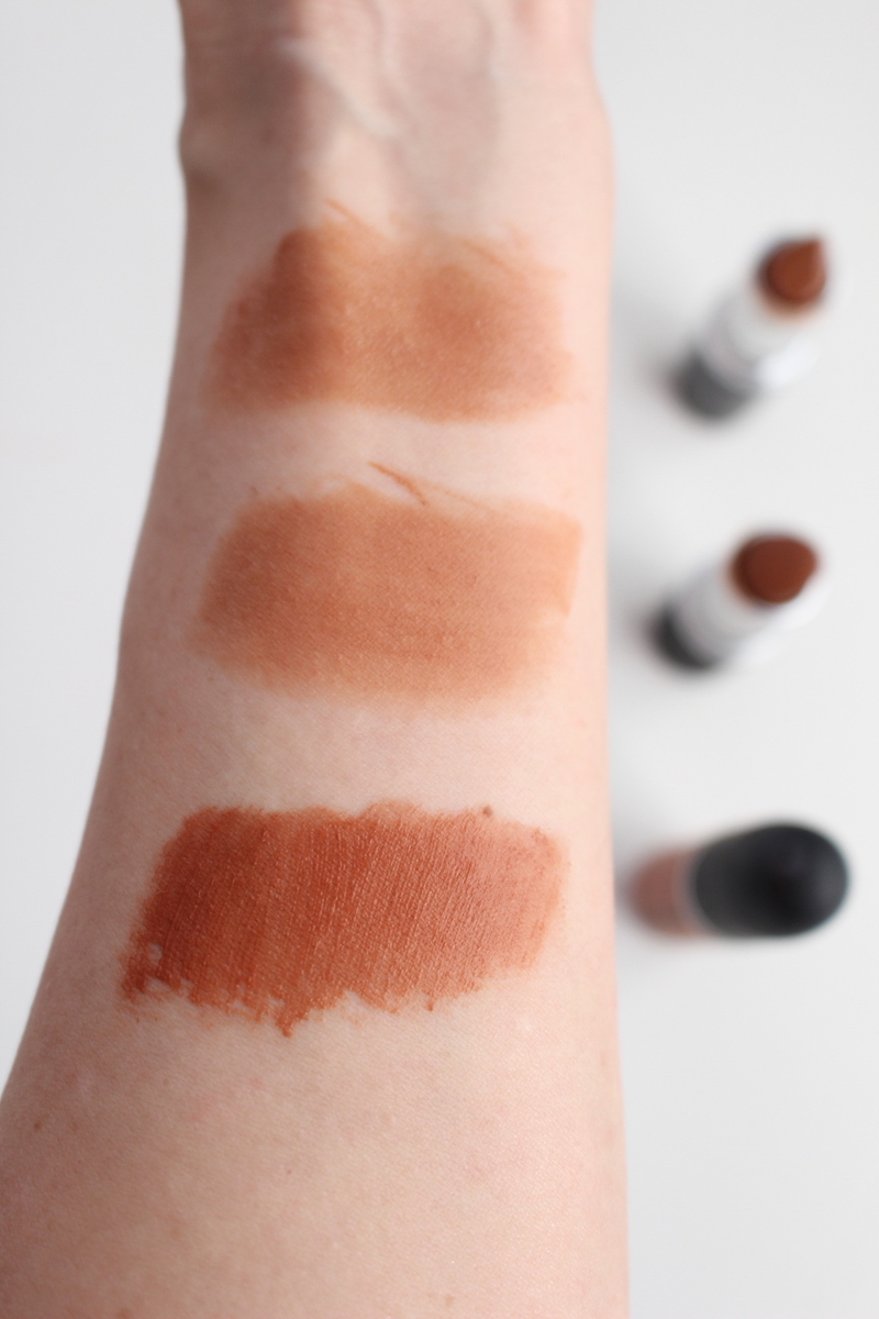 逆張りのツヤリップ！MACラスターガラスリップスティック - BUBBLISM BLOG (バブリズム ブログ)