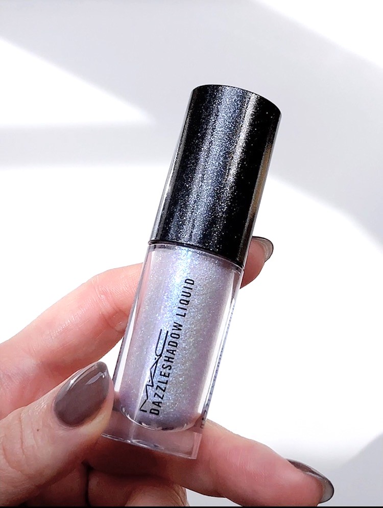 おすすめ色は？MAC ダズルシャドウリキッド人気色レビュー - BUBBLISM BLOG (バブリズム ブログ)