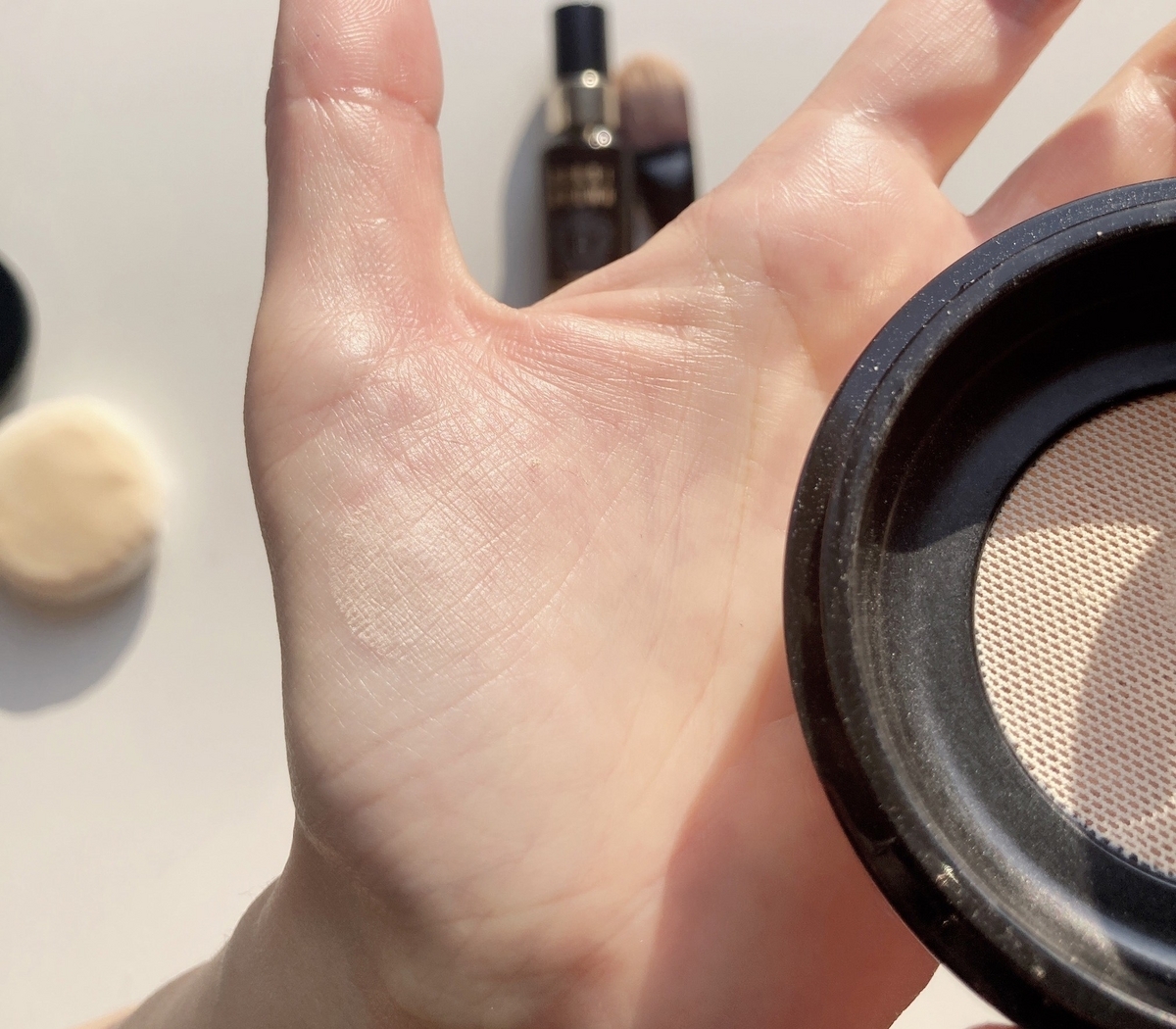 色選びは？スタジオ フィックス プロ セット ブラー ルース パウダーをレビュー - BUBBLISM BLOG (バブリズム ブログ)