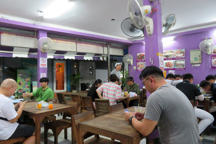 Cafe de Castella Annex