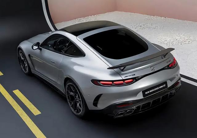 【新型AMG GT63S E PERFORMANCEクーペ】「最強V8ターボPHEV導入！」2025年2月12日日本発売！ - 車好き新型車ニュース NewCar 最新自動車情報