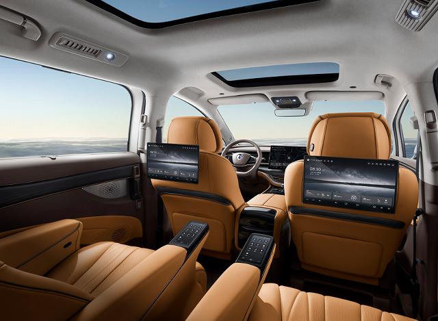 【BYD新型DENZA D9】2025年「最上級EVミニバン!」日本発売！ - 車好き新型車ニュース NewCar 最新自動車情報