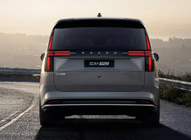 【ボルボ新型EM90】「ブランド初最上級EVミニバン!」2023年11月12日発表！最新情報、スペック、航続距離、価格は？ - 車好き新型車ニュース NewCar 最新自動車情報