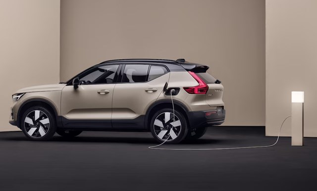 【ボルボ新型EX40】「高出力4WD再導入!&EV統一のモデル名に変更!」2024年9月11日改良日本発売！ - 車好き新型車ニュース ...