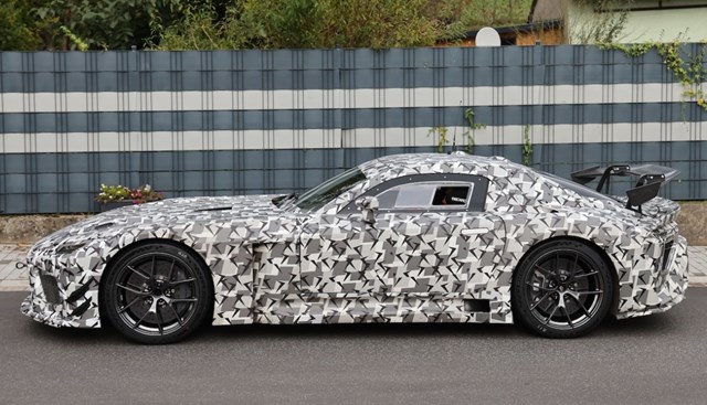 【レクサス新型LFR】「最高峰スポーツ!」2025年12月フルモデルチェンジ発売！ - 車好き新型車ニュース NewCar 最新自動車情報