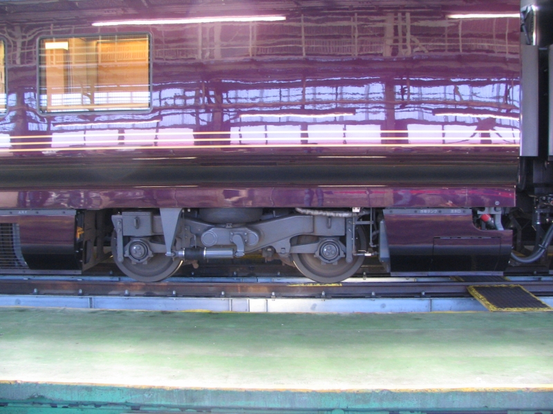 【実車】デビュー当初・ピカピカのE655系（2008年11月） - NEW CHIBA TRAIN NET