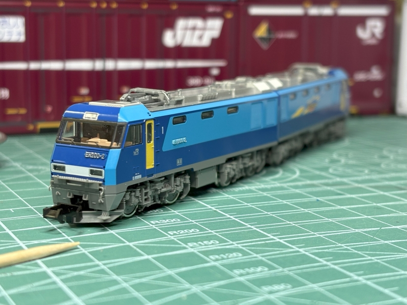 TOMIX EH200 2025年ロット／入線整備中 - NEW CHIBA TRAIN NET
