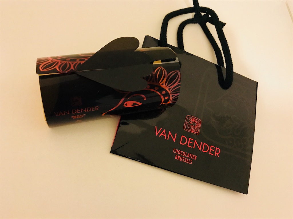 VAN DENDER（ヴァンデンダー） - 毎日チョコ生活