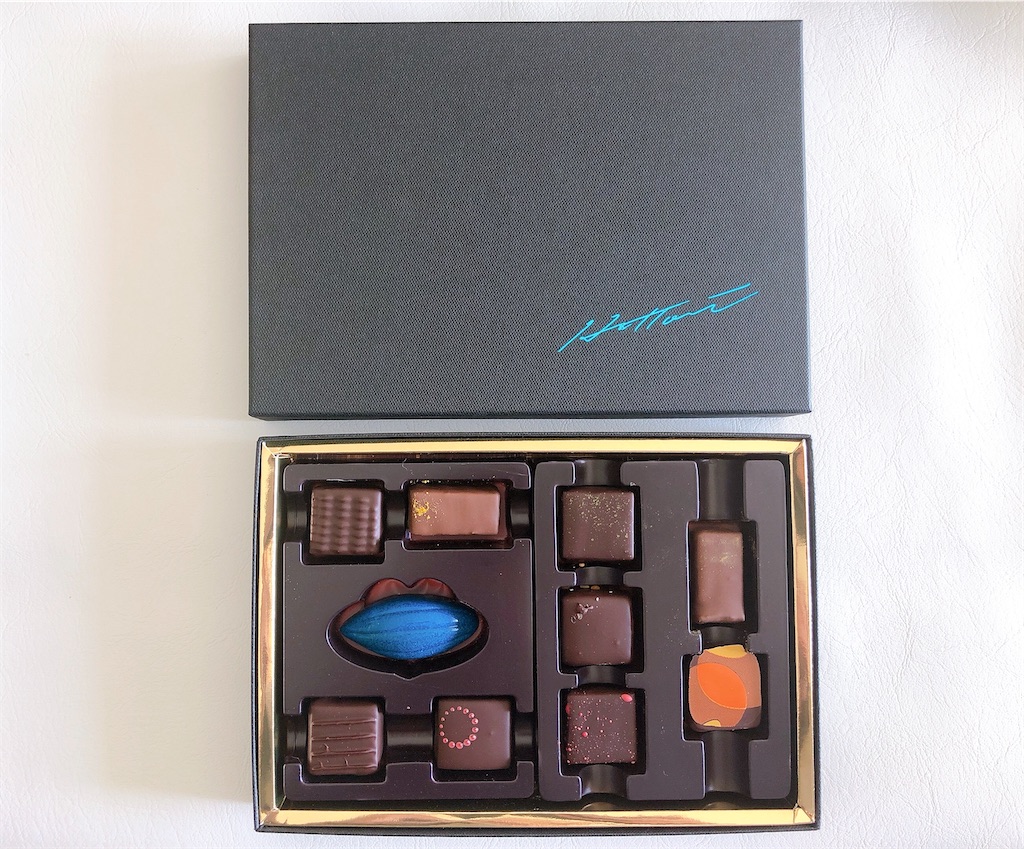 4,800種突破！ BLUE CACAO（ブルーカカオ） - 毎日チョコ生活