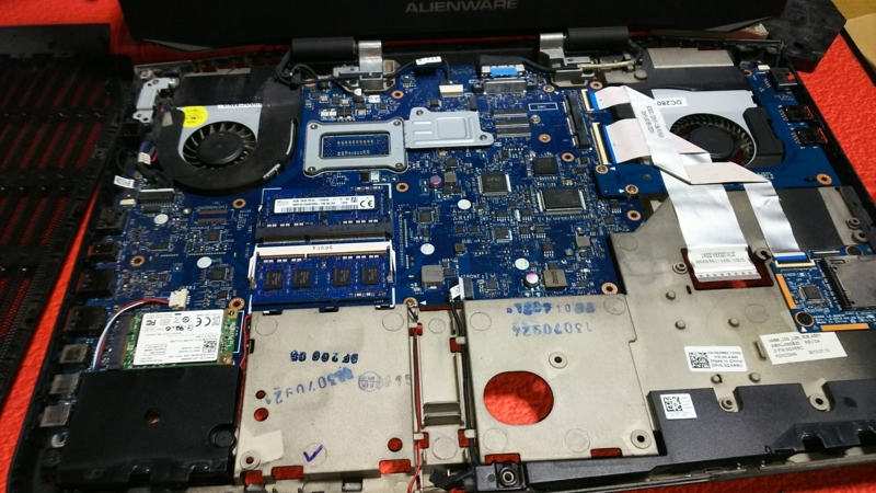 Alienware 17 (R1) のストレージ交換記録 (mSATA SSD交換編) - chikuchikugonzalezの雑記帳