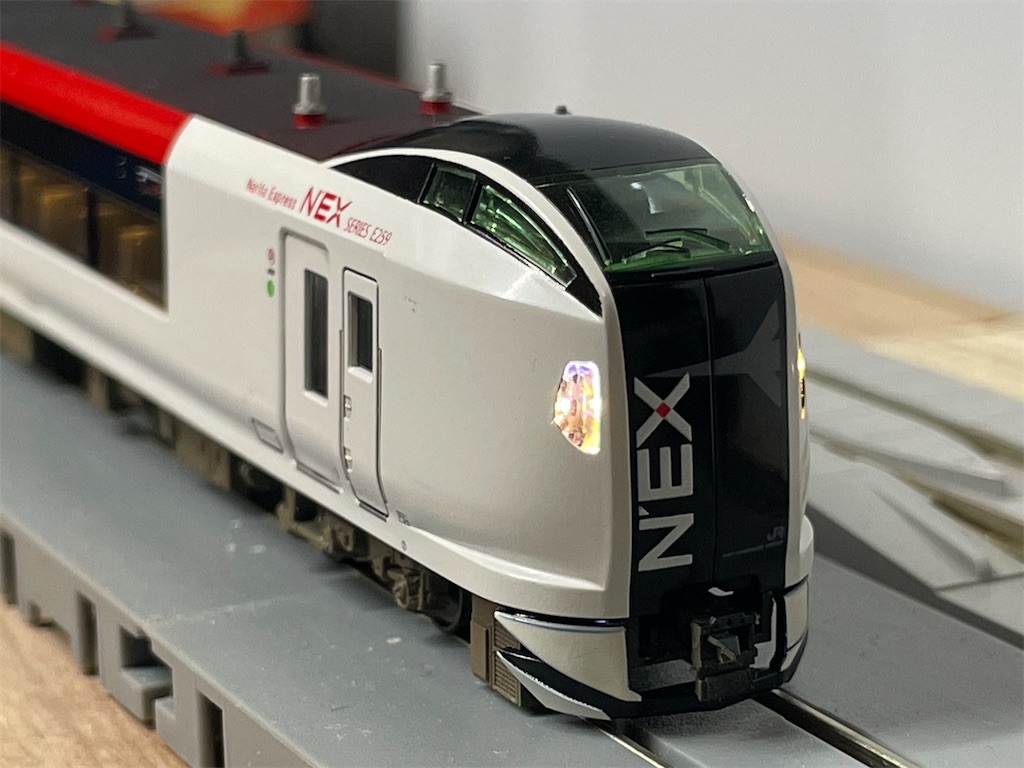 KATO E259系をカッコよくしたい1 〜外装・電装系〜 - りちうむいおんの模型製作記