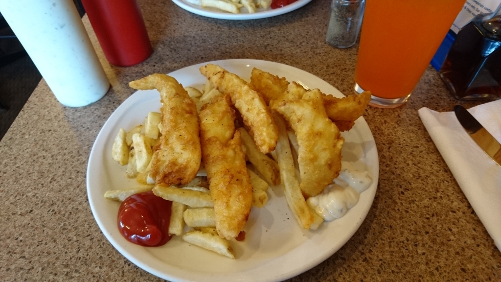 chippyとfishy バンクーバーのフィッシュ&チップスの美味しいレストラン - Chippy