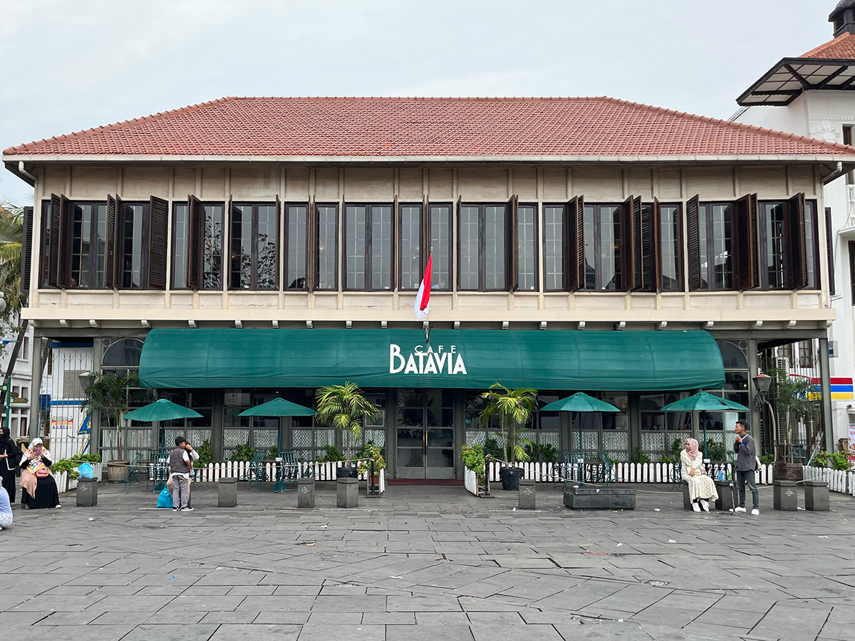ジャカルタ旧市街のCAFE BATAVIAでコーヒータイム @ ジャカルタ - 美味しいもの探しの海外旅行街歩き！chiyoの旅