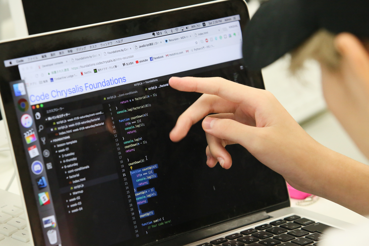 プログラミング初心者からのFoundations course 〜鈴木明子さん〜 (受講中インタビュー) - codechrysalis’s blog