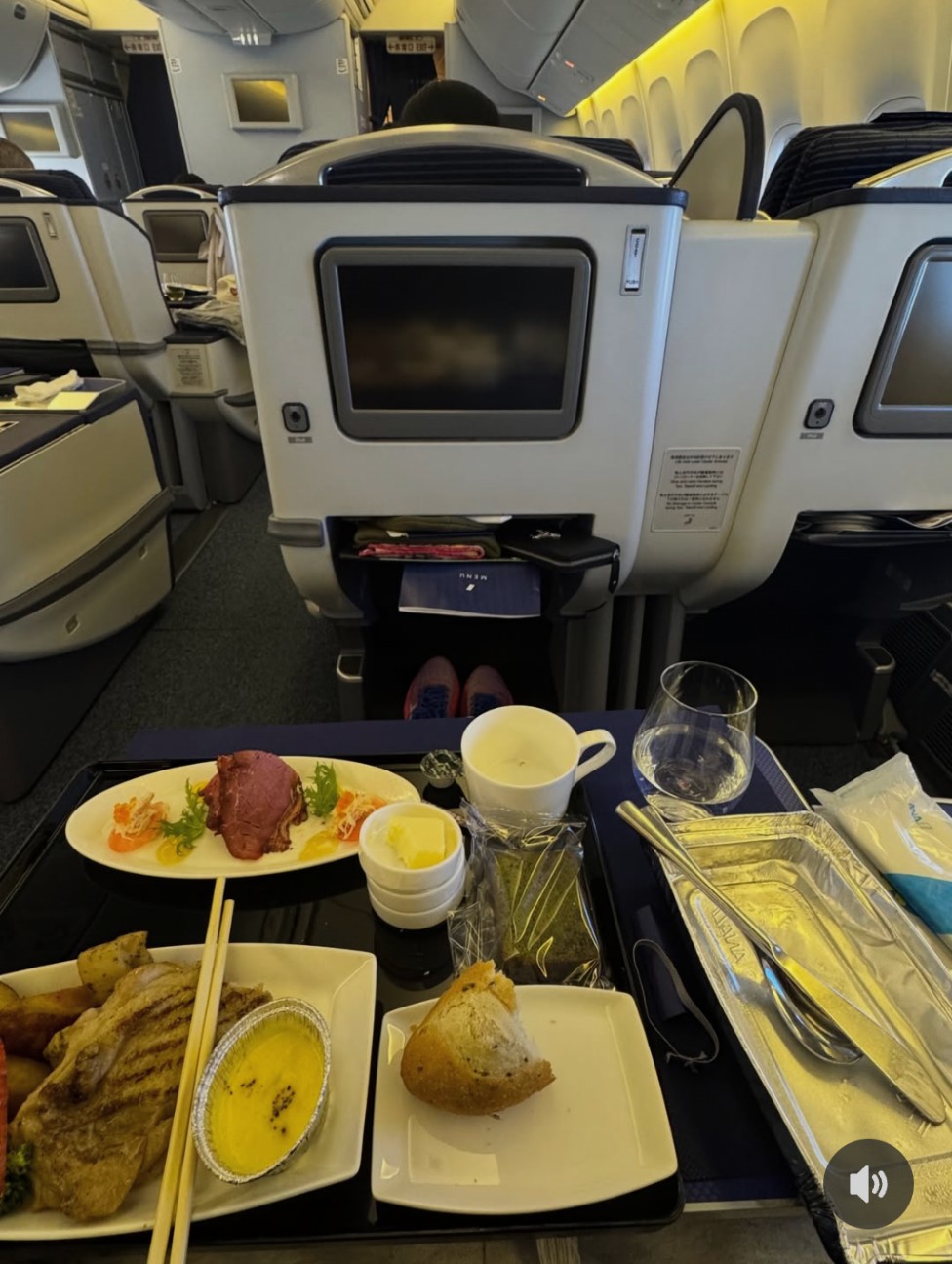 1/16 ウシクのインスタ＆インスタストーリー写真は〜 - 『CODE-V三昧』から『MIDNIGHT DRIVE』『SANGWOO』『HADY』三昧ブログ