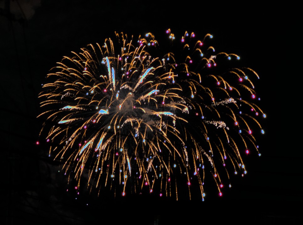 遠距離花火の撮影 - computer_philosopher’s diary