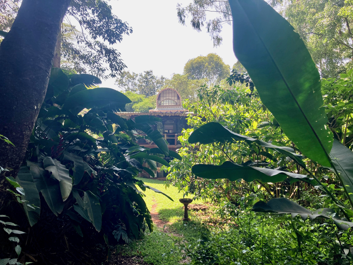 One Off Contemporary Art Gallery - ナイロビ作陶日記