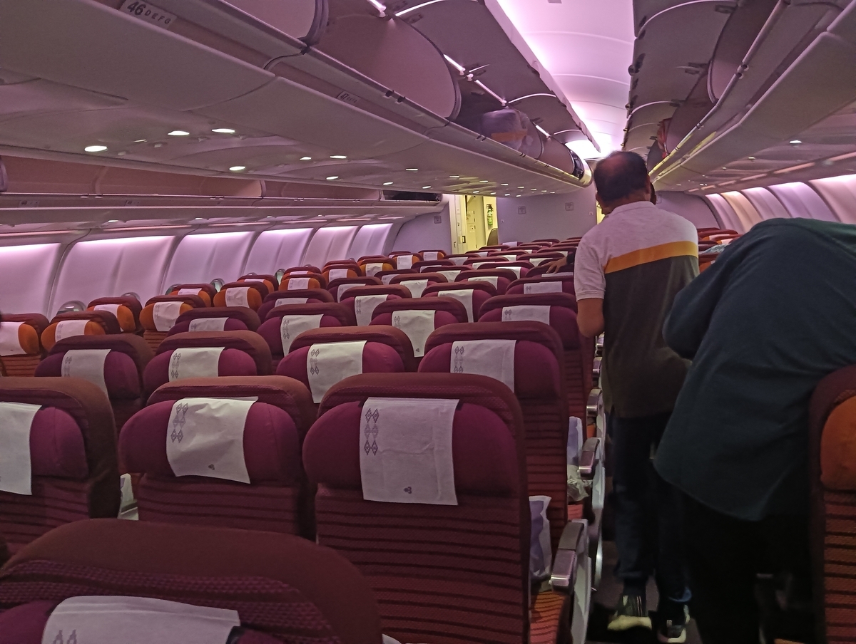 【搭乗記】TG318便：ムンバイ→スワンナプーム/TG676便：スワンナプーム→成田(タイ国際航空) - 世界の町で朝メシを喰う