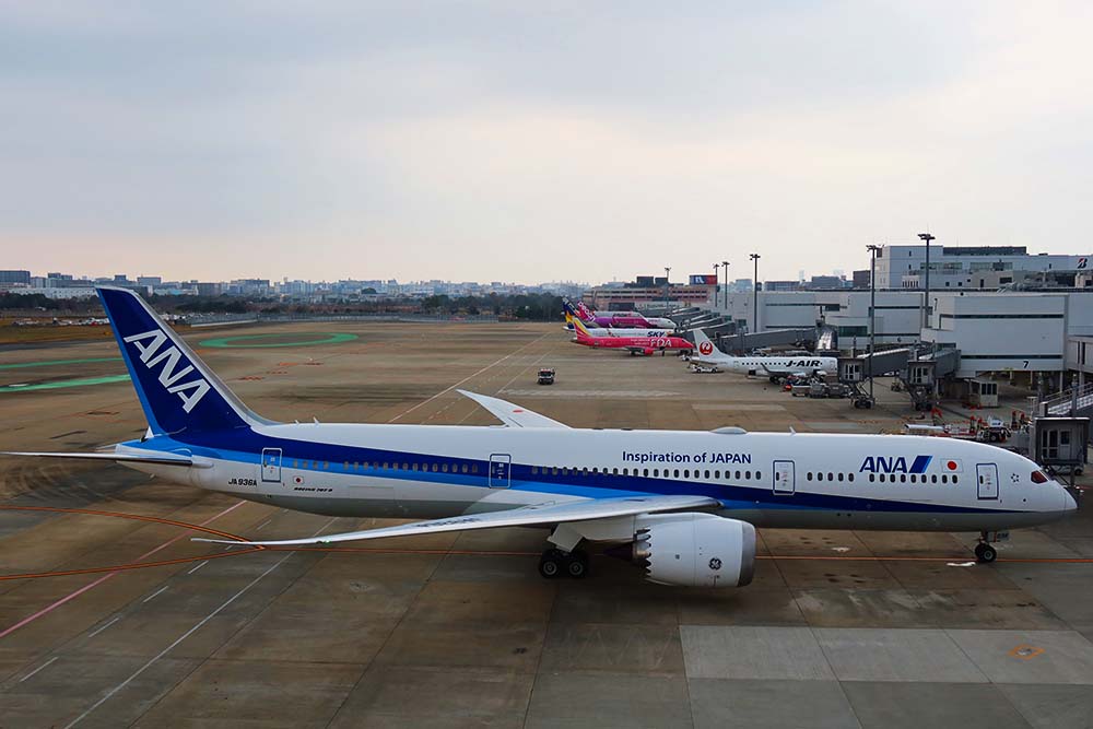 ANAプレミアムクラス搭乗記 GEエンジン搭載ボーイング787-9型機[78G] - 弾丸トラベルは怖くない!