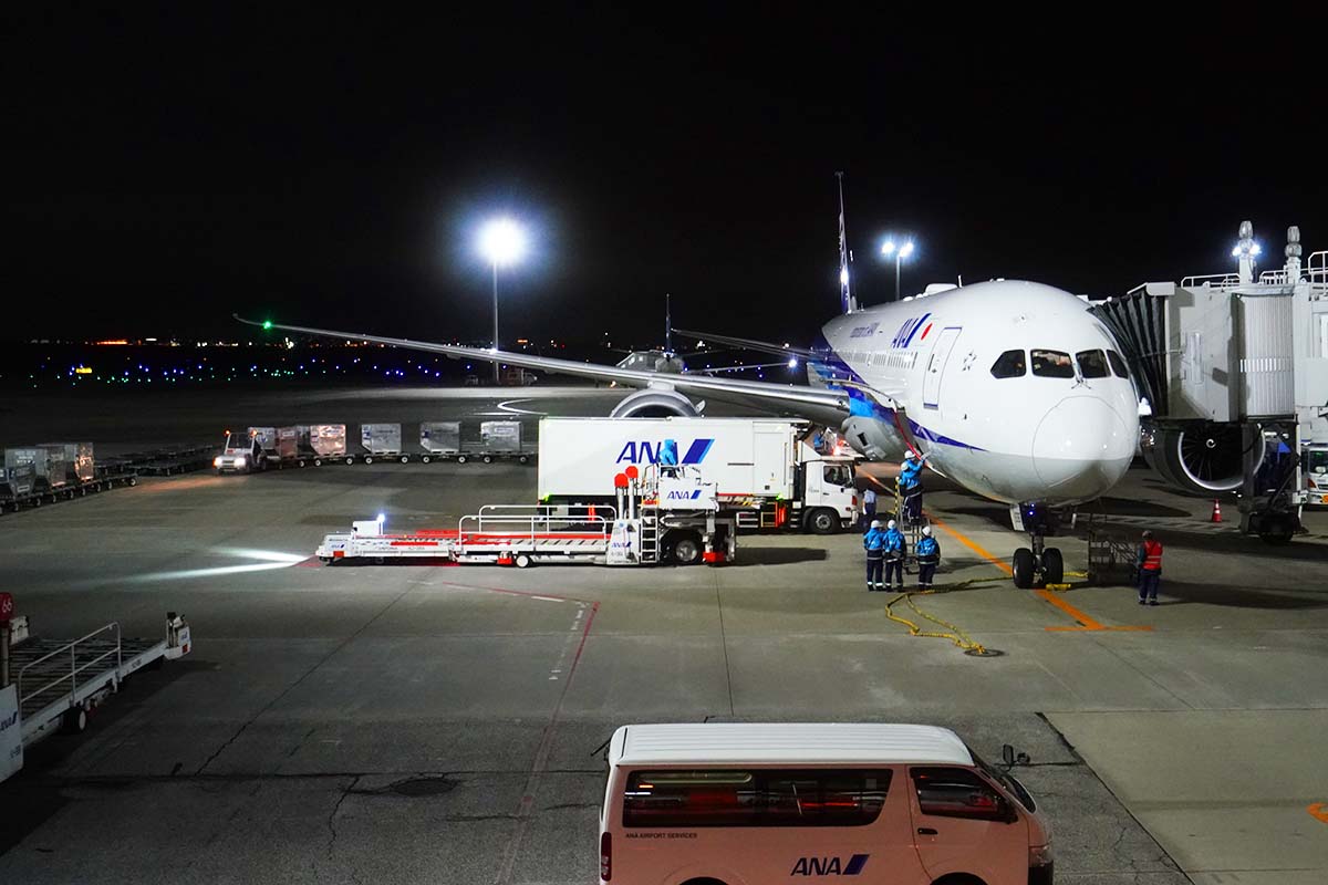 【ANAプレミアムクラス搭乗記】78Gの32便 - 弾丸トラベルは怖くない!