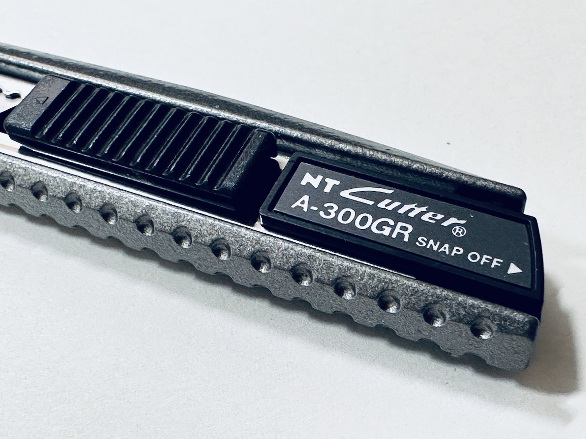 これはカッコいい「NT A-300GR」 - ステーショナリー研究室日報