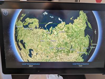 スイスエアプレミアムエコノミー（LX161）搭乗記 2023/6 - どこへでも行く