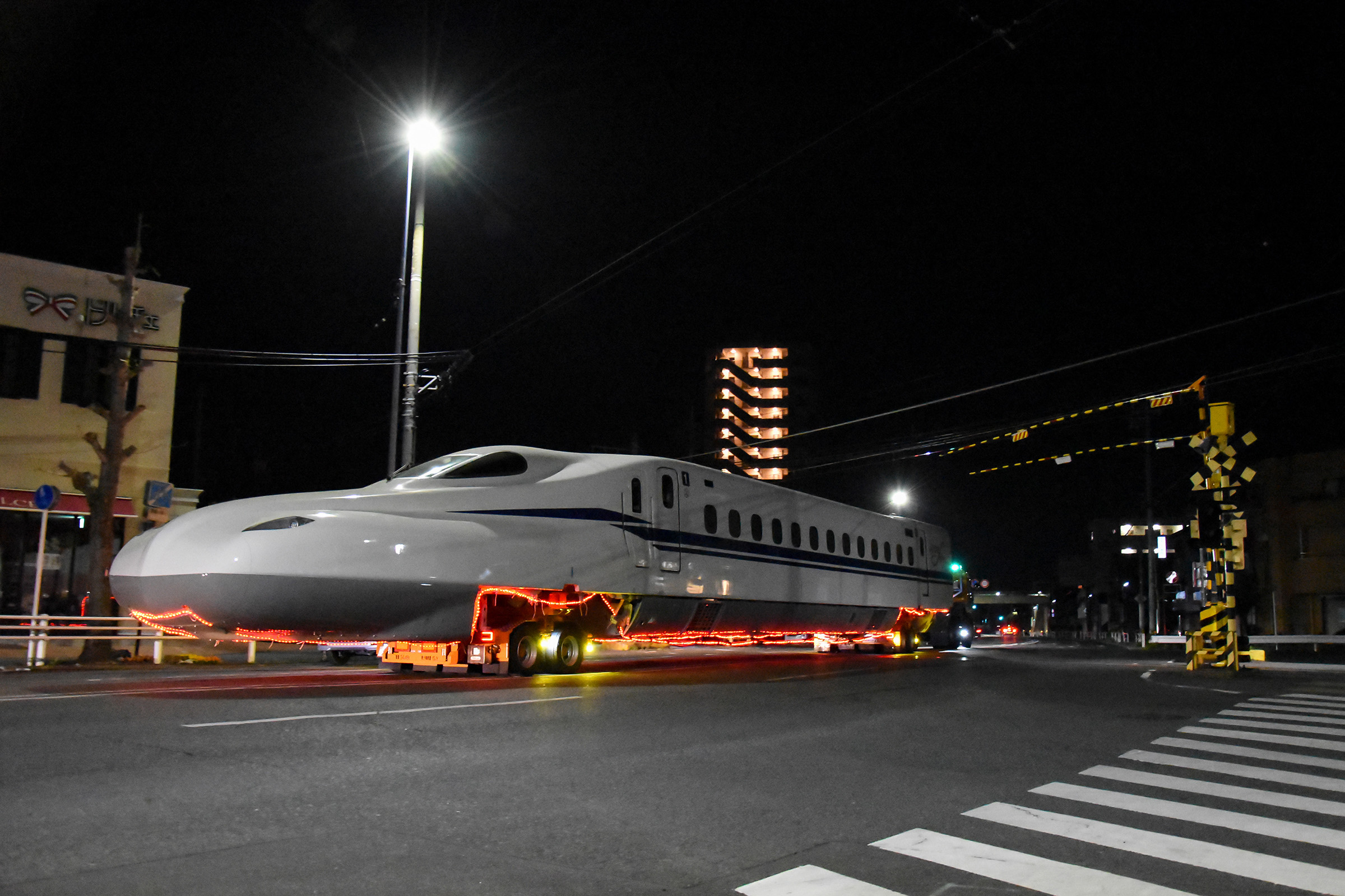 道路ののぞみ J28 - 暇つぶし鉄道ブログ