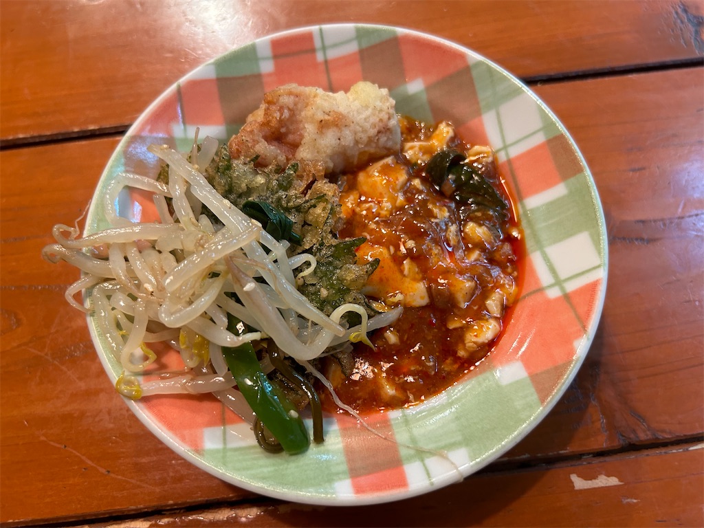 オモウマ級⁉️日替わり食べ放題付きのガチな油田系ラーメン 遊食空間ぶんぶん 秋田県横手市 - EZURIKO CHブログ