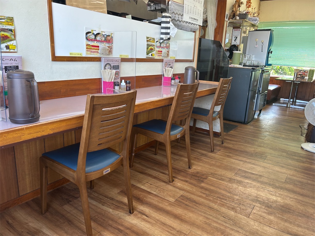 麺や椿 麺増量のブラックラーメンと味の匠の手作り餃子 岩手県紫波郡紫波町 - EZURIKO CHブログ