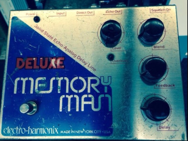 Electro-Harmonix DELUXE MEMORY MAN (Reissue) - FUZZ AROUND